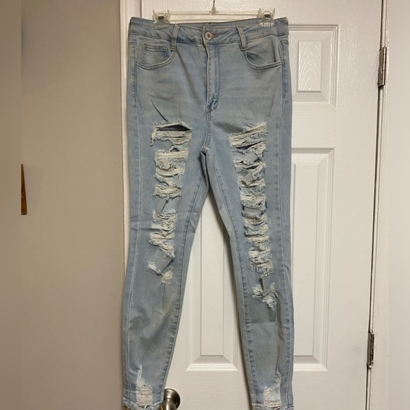 Rue21 | Jeans | Nwot White Washed Blue Jeans | Poshmark